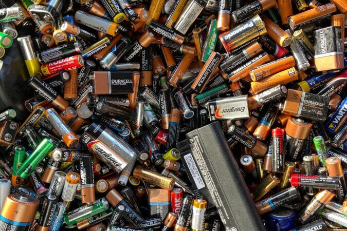 How to Dispose of Batteries | How to Recycle Batteries